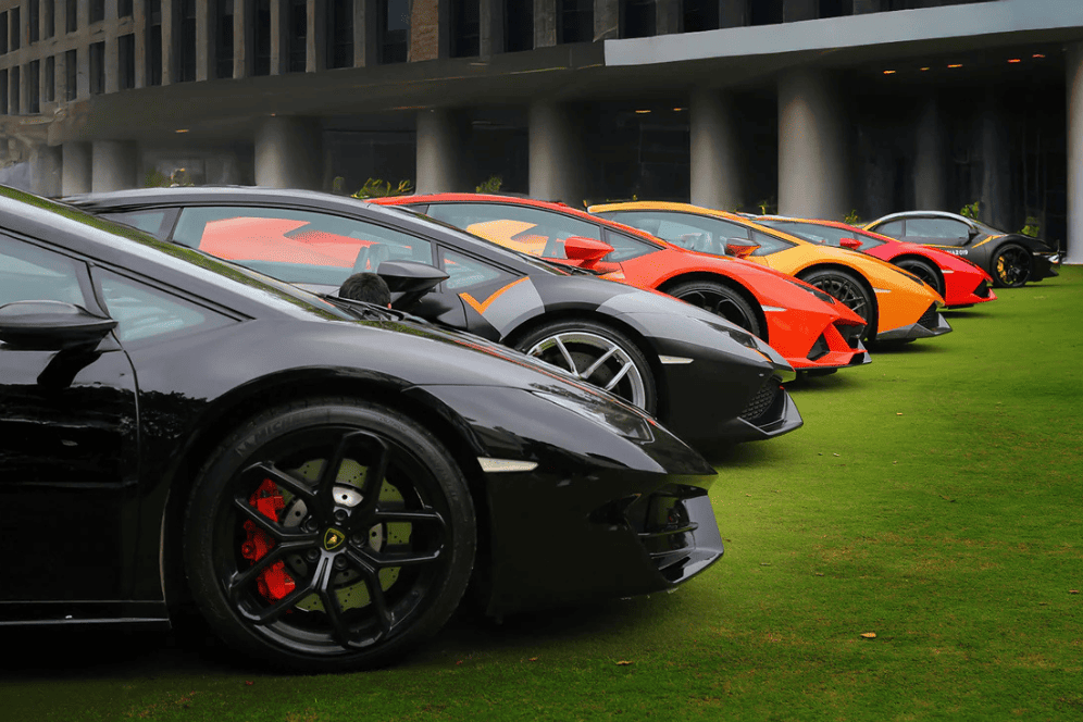 Monthly Car Rentals Dubai | Long-Term Luxury Leases | DXB